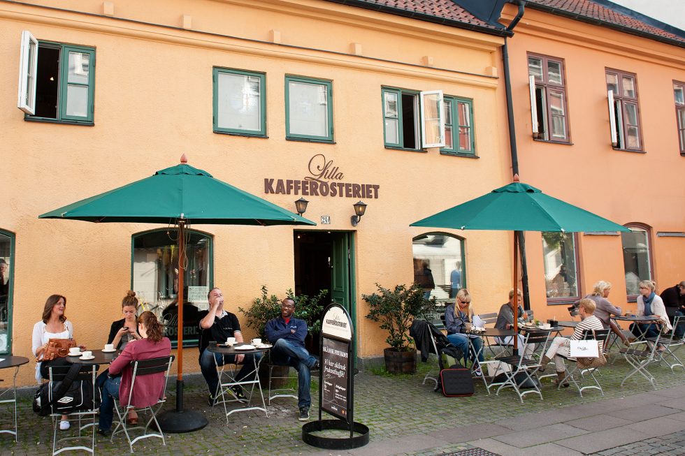 Alice och Kattens Tesalong – Magasinet Skåne